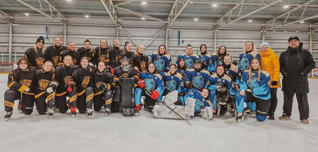 PAF Naiste Hokiliiga liider HC Everest sai Viljandi Hokiklubi üle raske ...